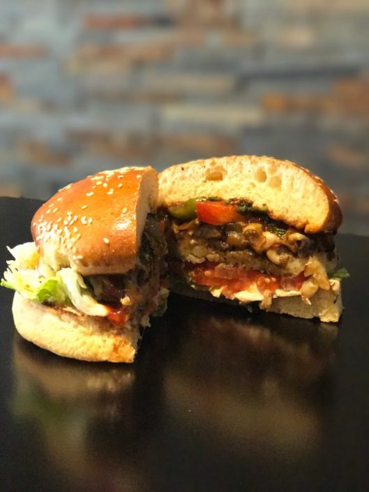 l-art-en-burger-burger-orleans-le-Brigitte | L'art en Burger